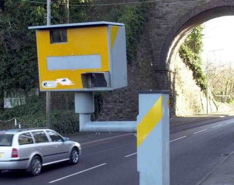 UK red light cameras: Everything you need to know | Car.co.uk